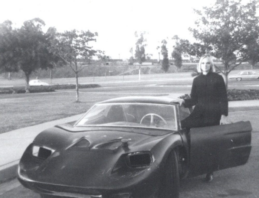 The Shark / Machette Speedster